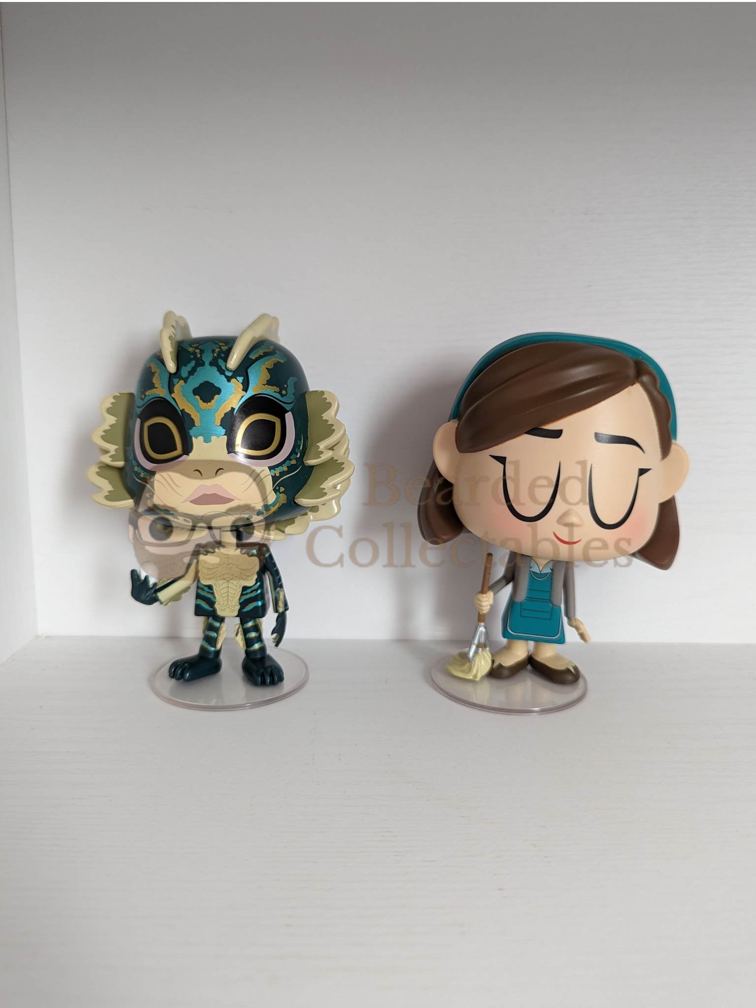Elisa & Amphibian Man OOB Vynl – Bearded Collectables